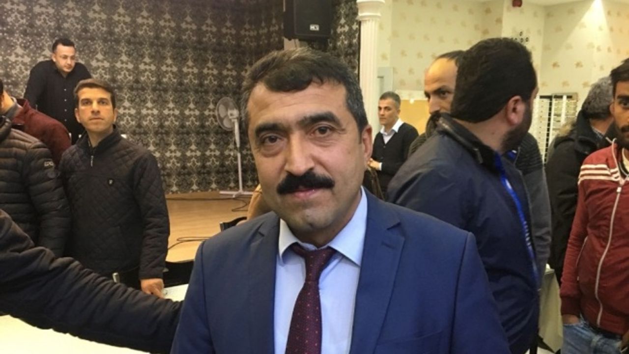 Pazarcılar Odasında Ümit Emre güven tazeledi - Trabzon Haber ...