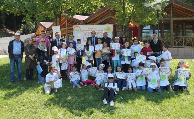Lider çocuklar yenilebilir yabani bitki türleri ile tanıştı - Trabzon ... Lider çocuklar yenilebilir yabani bitki türleri ile tanıştı - Trabzon ...